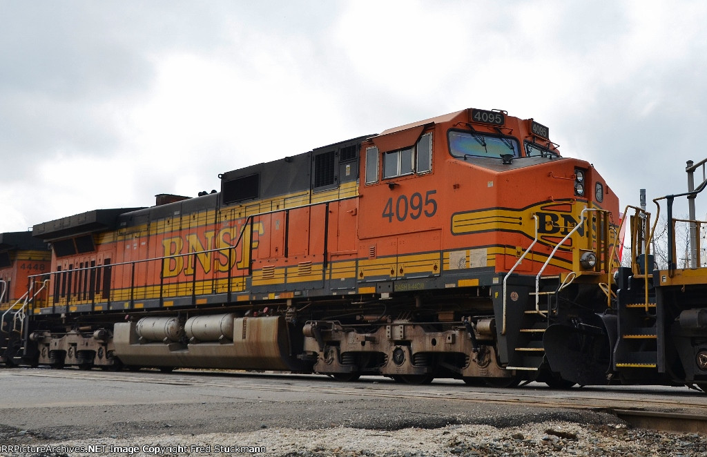 BNSF 4095